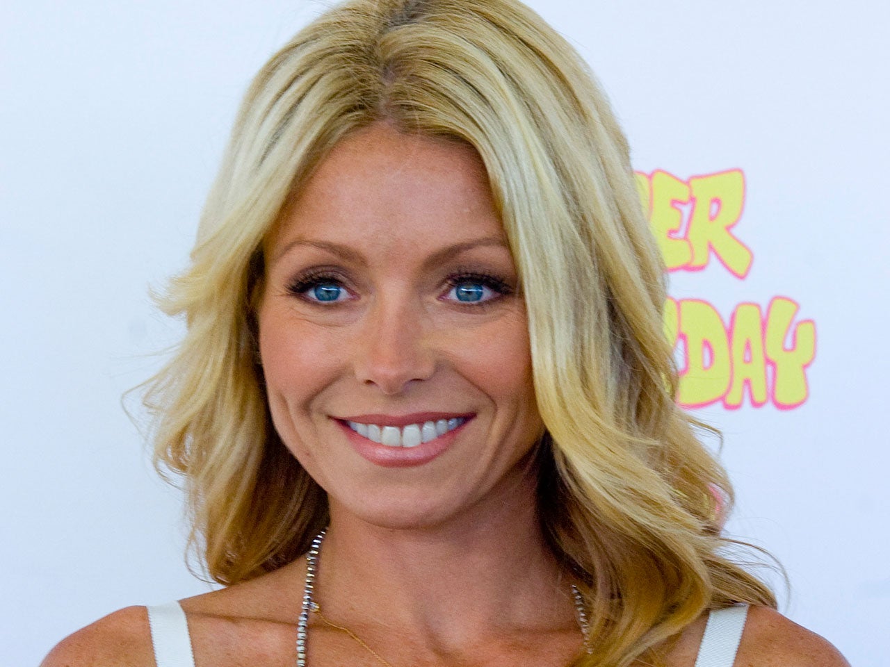 "Live! with Kelly" co-host remains a big question mark - CBS News