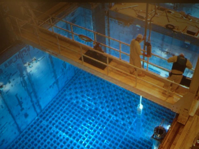 Report urges fuller embrace of nuclear energy - CBS News