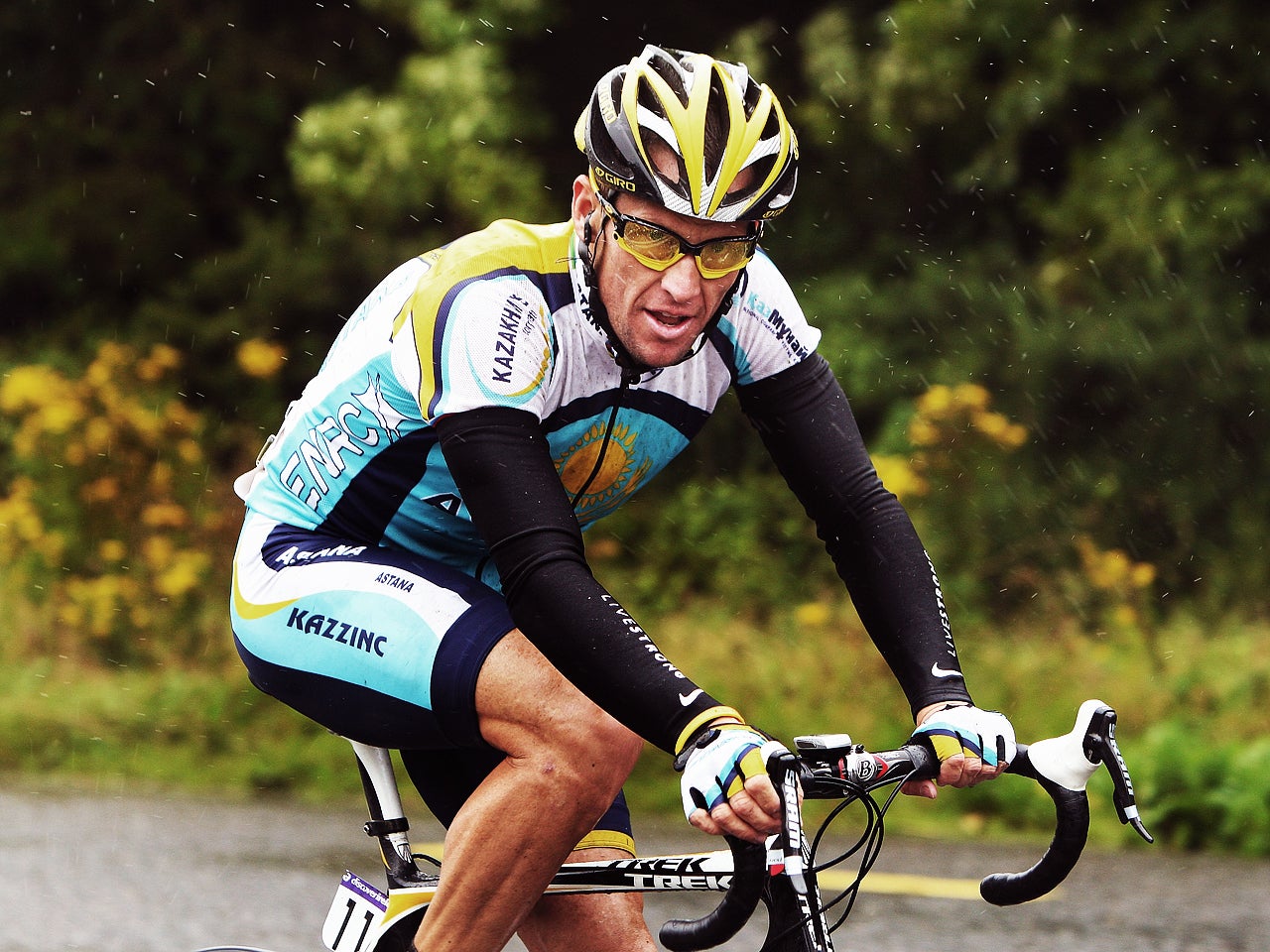 Lance Armstrong blasts CBS' "60 Minutes" report - CBS News