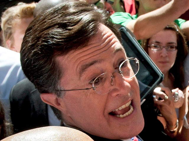 Stephen Colbert OK to launch Super PAC, FEC says - CBS News