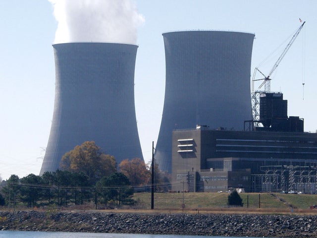 Fukushima-type disaster inevitable in U.S.? - CBS News