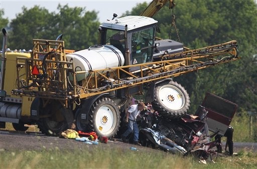 Deadly Amish wreck-causer had police record - CBS News