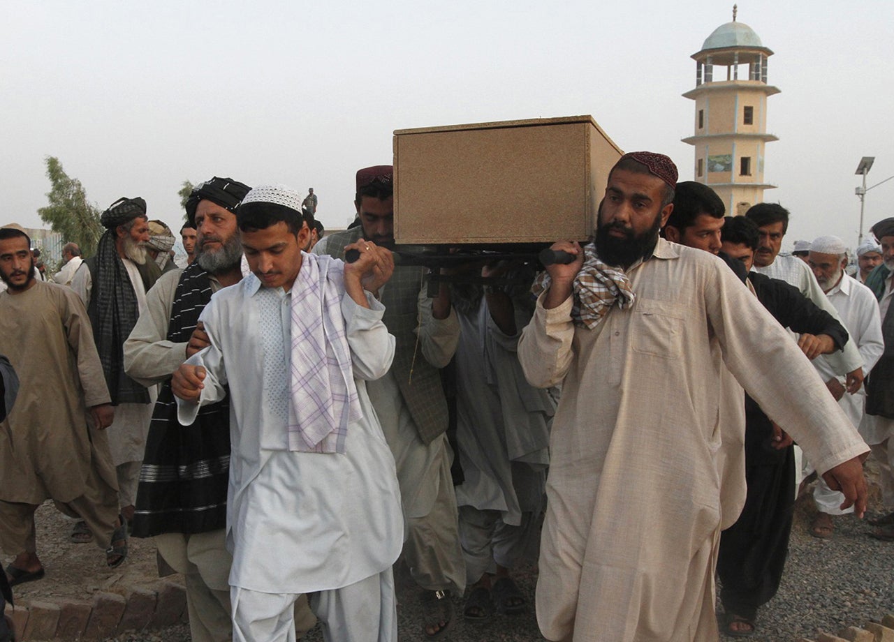 Taliban declares open season on politicians - CBS News