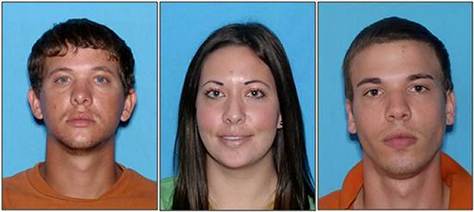 Fugitive siblings' mother: Give up - CBS News