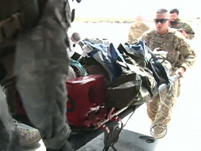 Medevac team saves lives in Afghanistan - CBS News