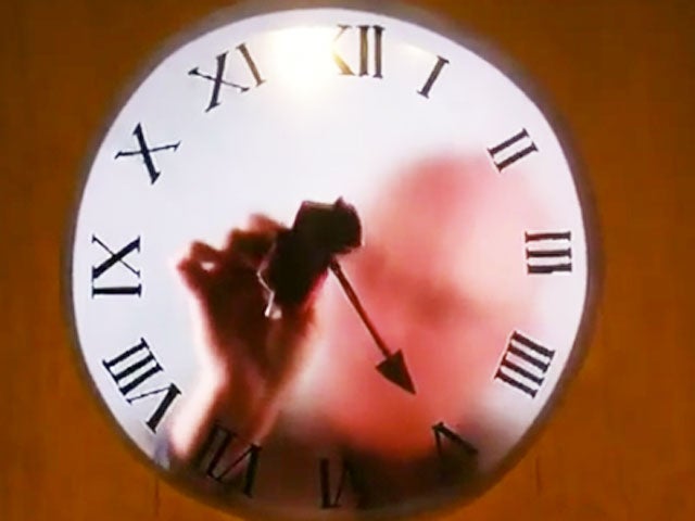 This bizarre "digital" clock will blow your mind! - CBS News