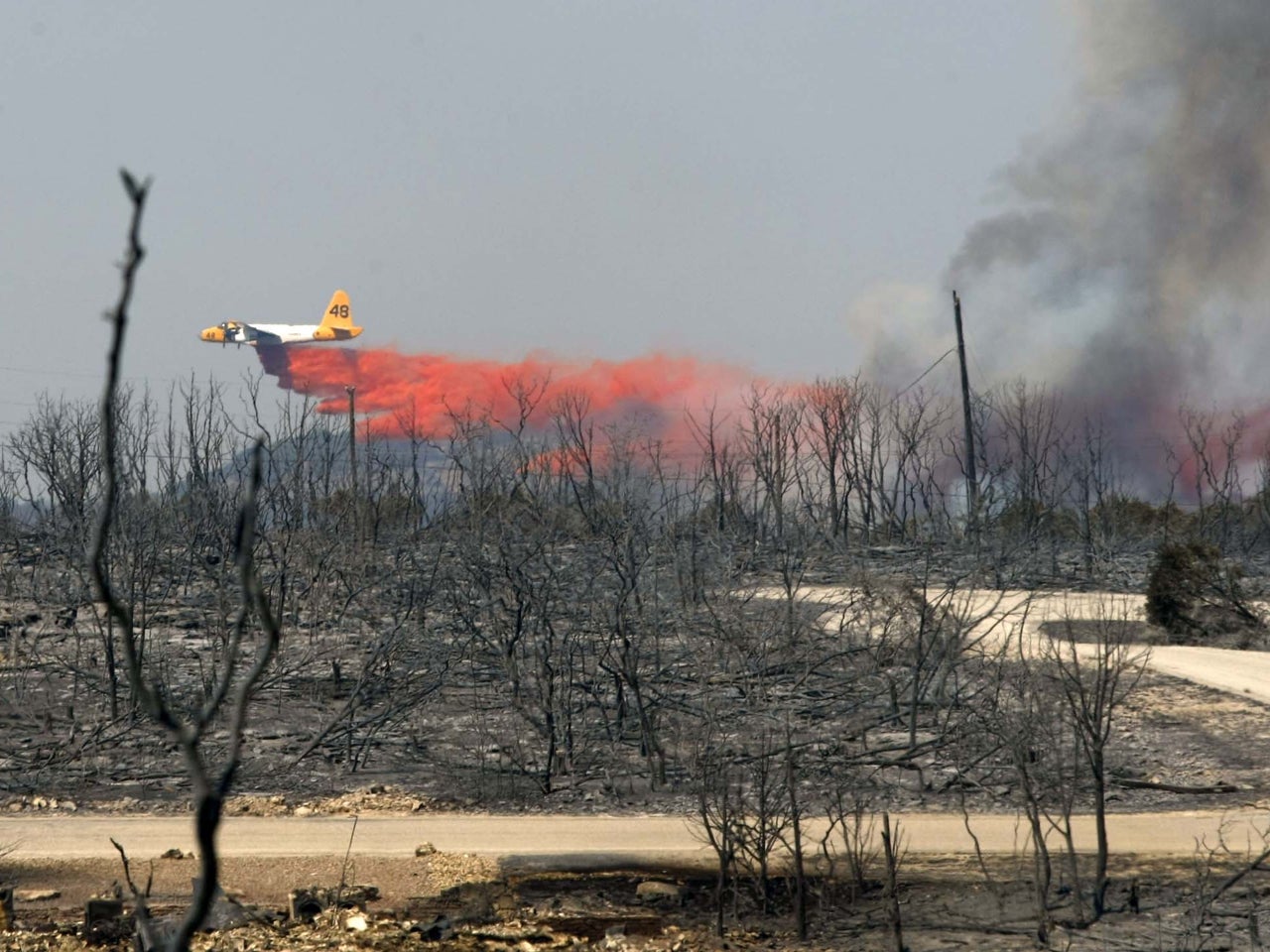 Texas wildfire takes a positive turn - CBS News