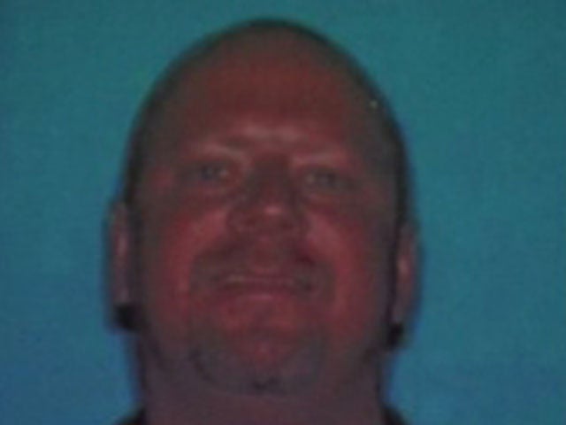 Calif. professor Steve Kinzey accused of leading drug gang - CBS News