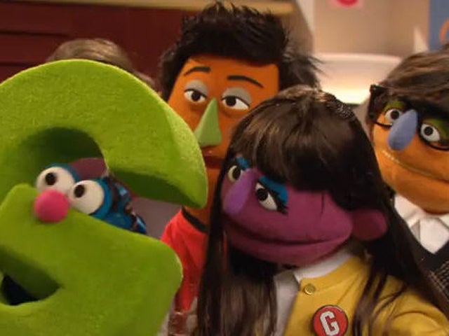 "Glee" gets the "Sesame Street" treatment (Video) - CBS News