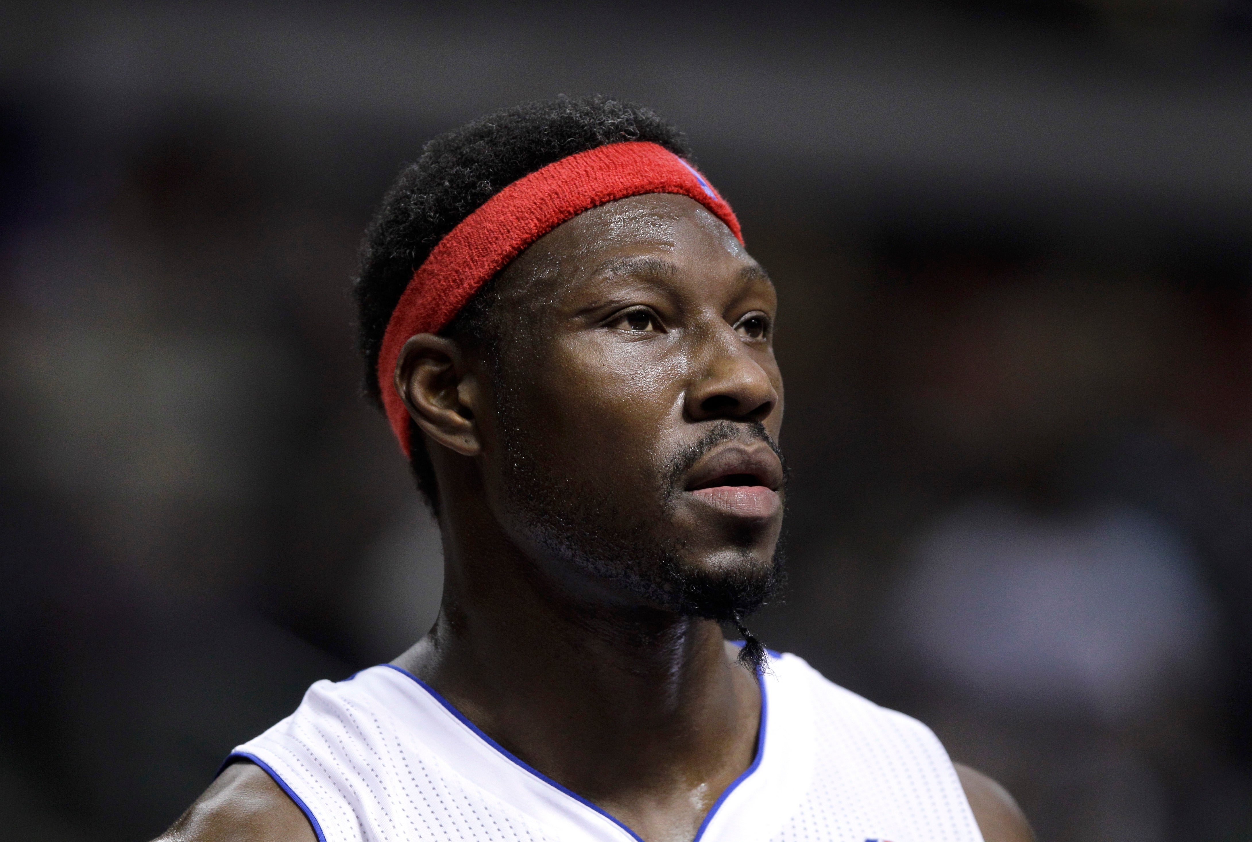 Pistons' Ben Wallace arrested for DUI, weapon - CBS News