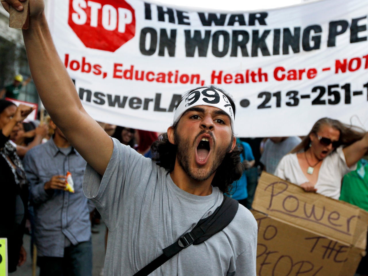 Anti-Wall St. protest spawns others across U.S. - CBS News