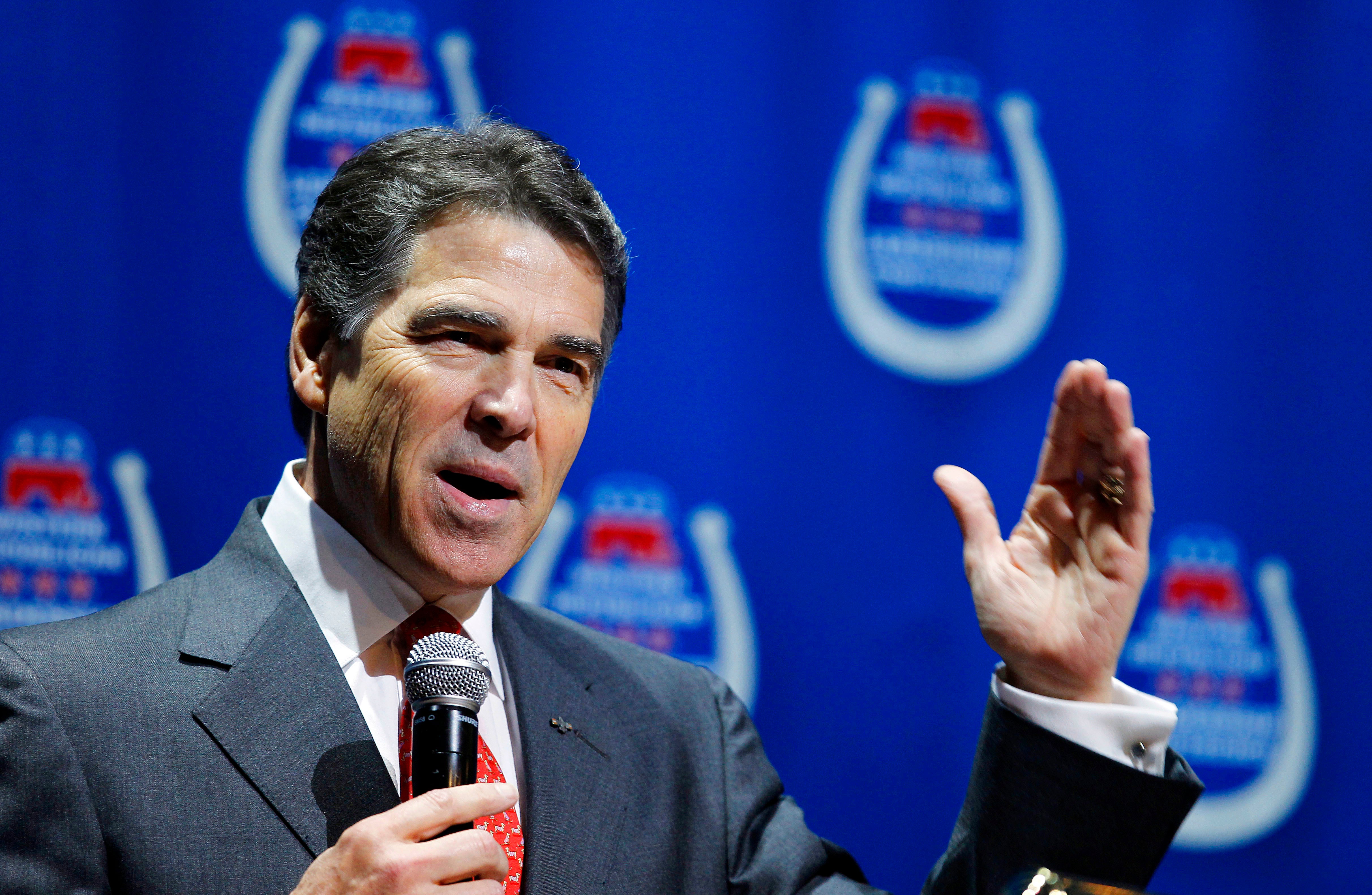 Rick Perry's Texas-sized problem - CBS News