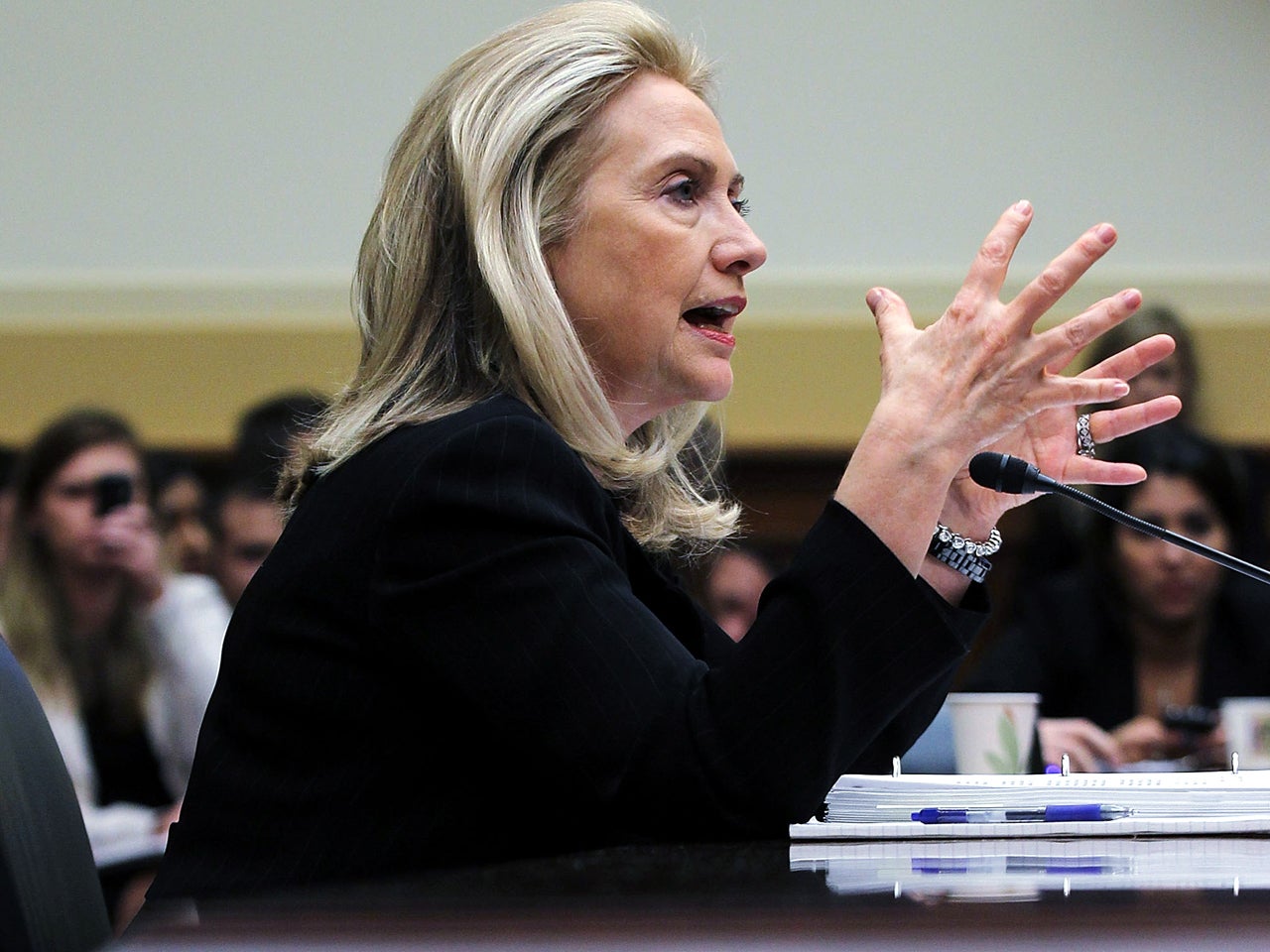 Clinton praised for Libya mission's success - CBS News