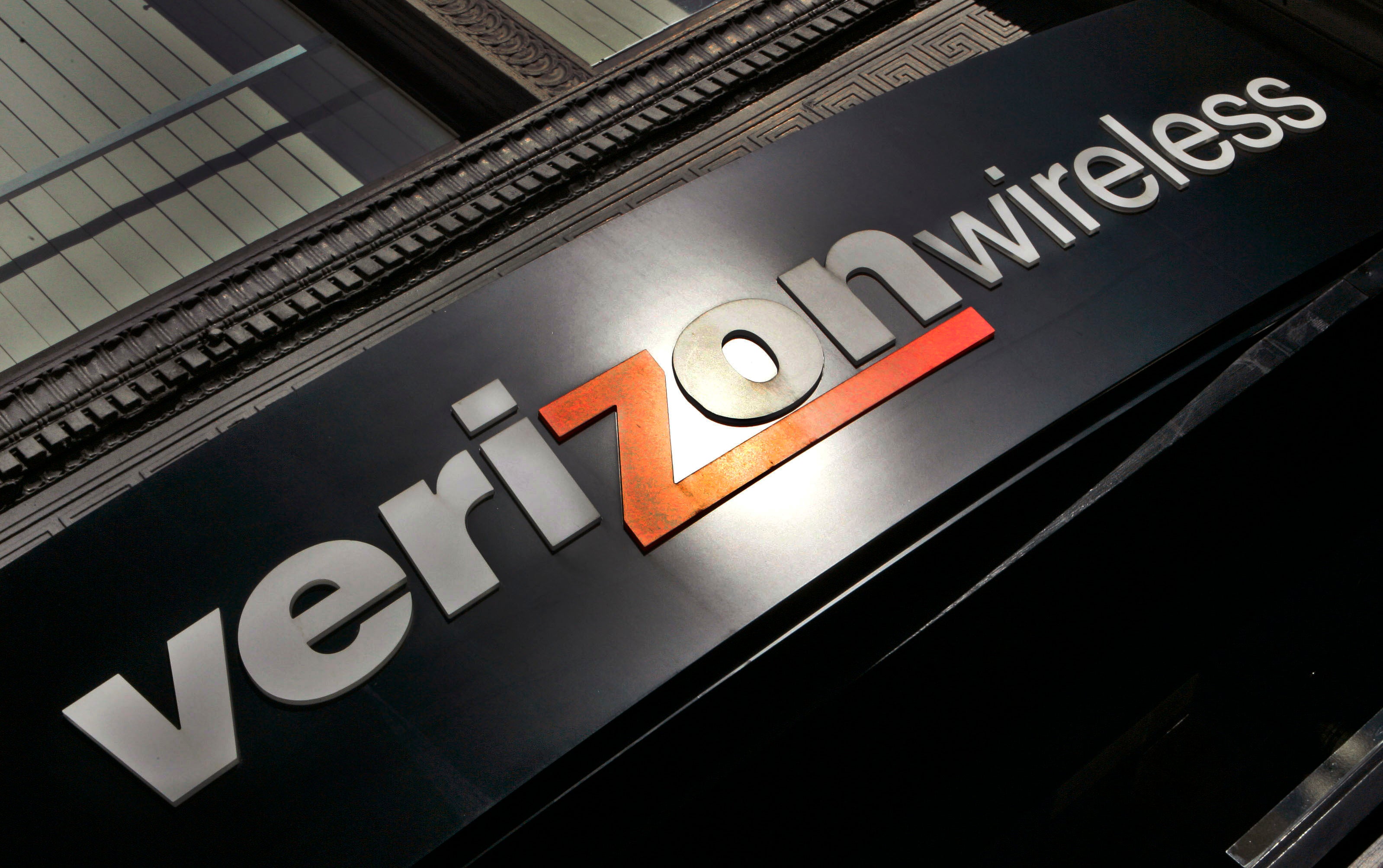 Mistaken Verizon emergency alert scares N.J. - CBS News