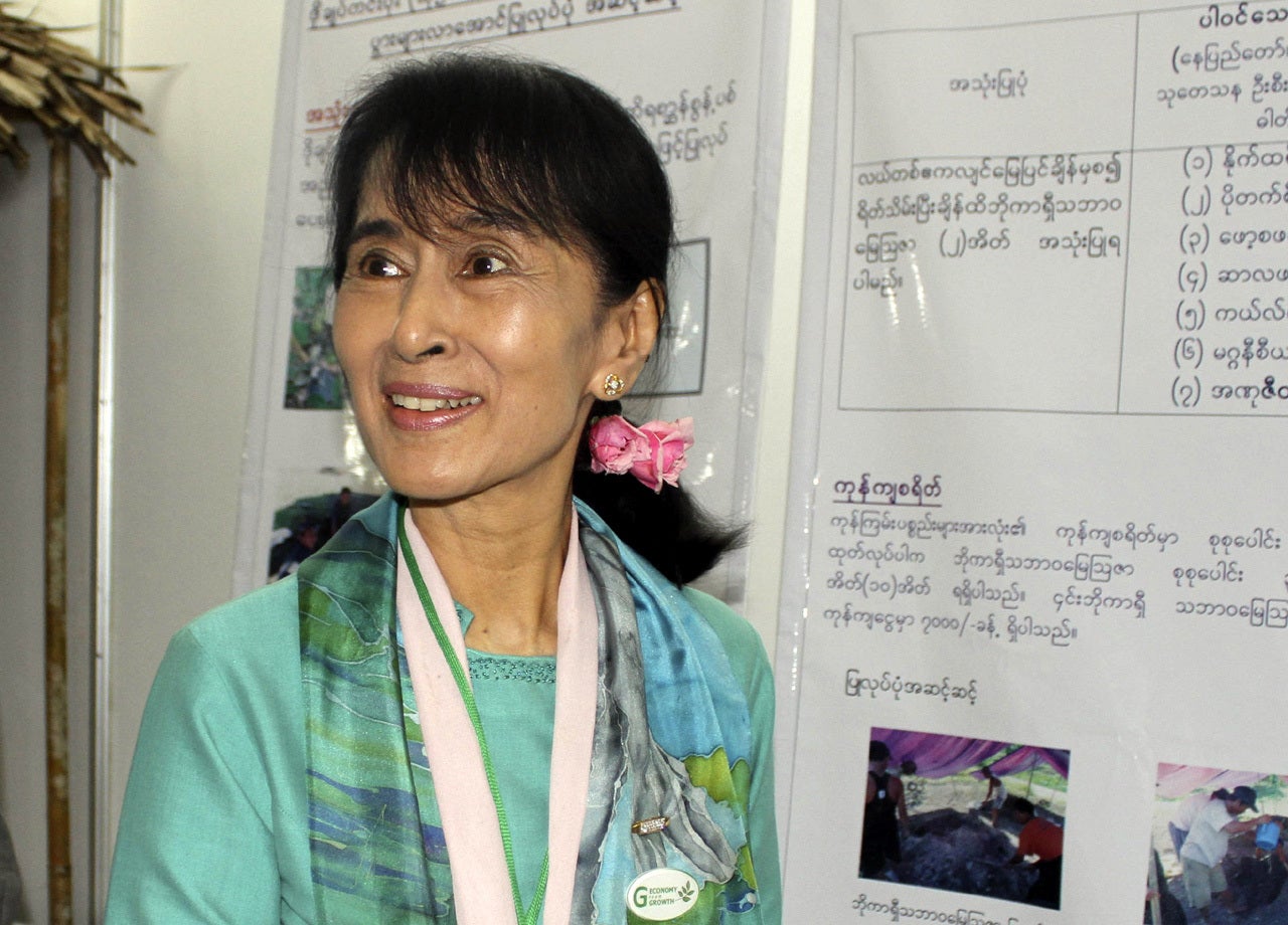 Myanmar eases limits on political parties - CBS News