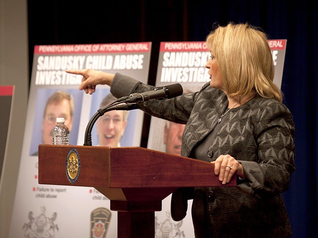 Sandusky case: Officials seek alleged victims - CBS News