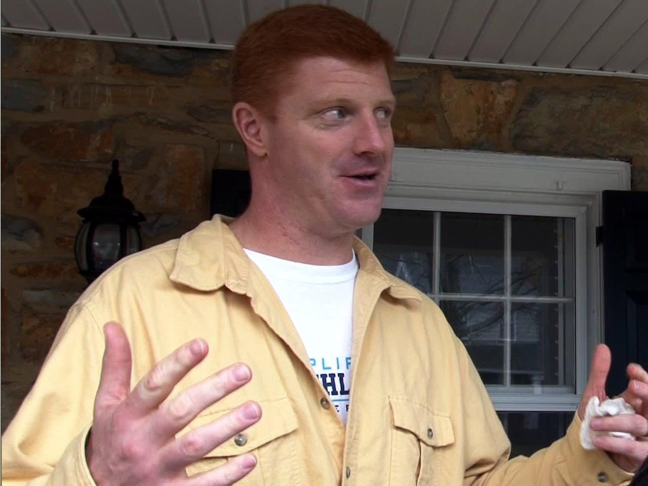 Conflicting stories on Mike McQueary's actions - CBS News