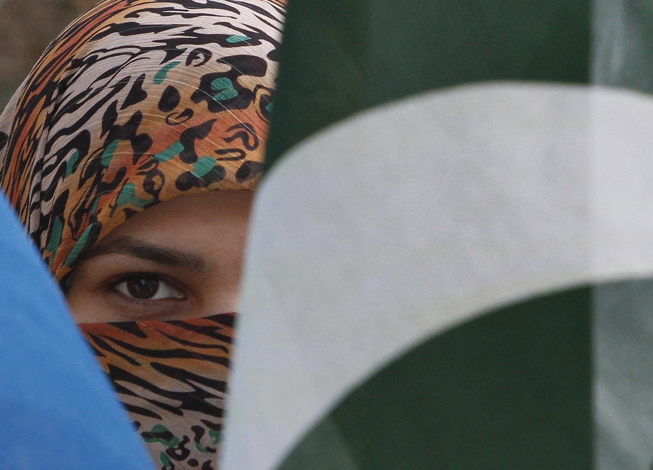 Pakistan to boycott Afghan conference - CBS News