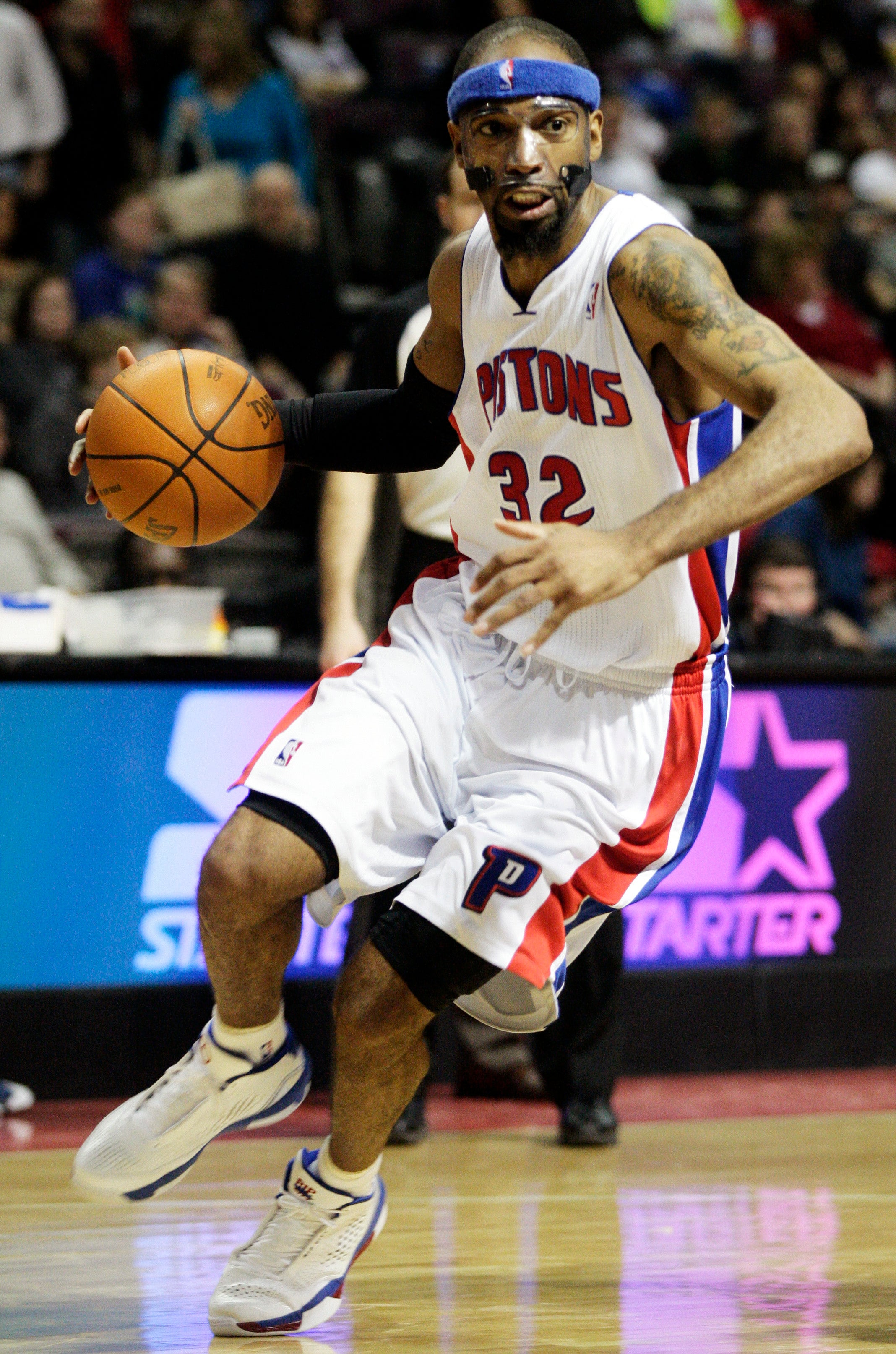Richard Hamilton signs with Bulls - CBS News
