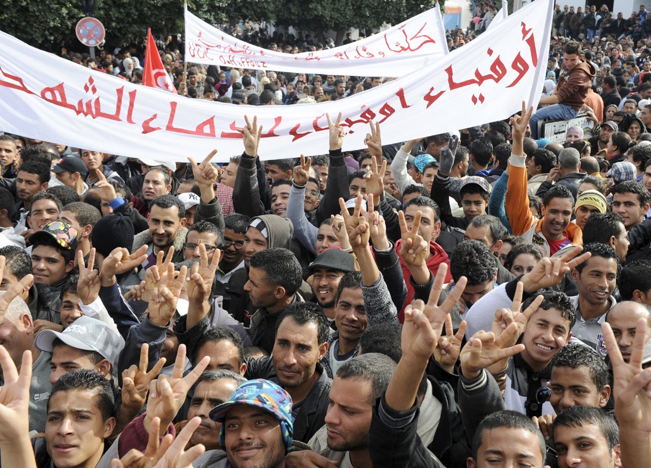 Tunisia honors birthplace of Arab Spring - CBS News