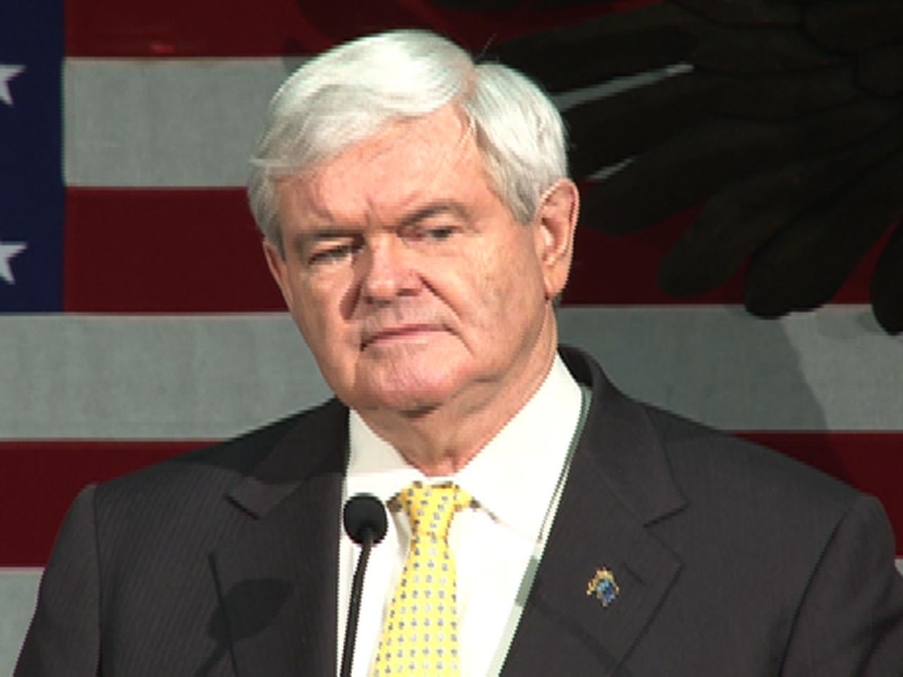 Gingrich ad spotlights debate standing ovation - CBS News