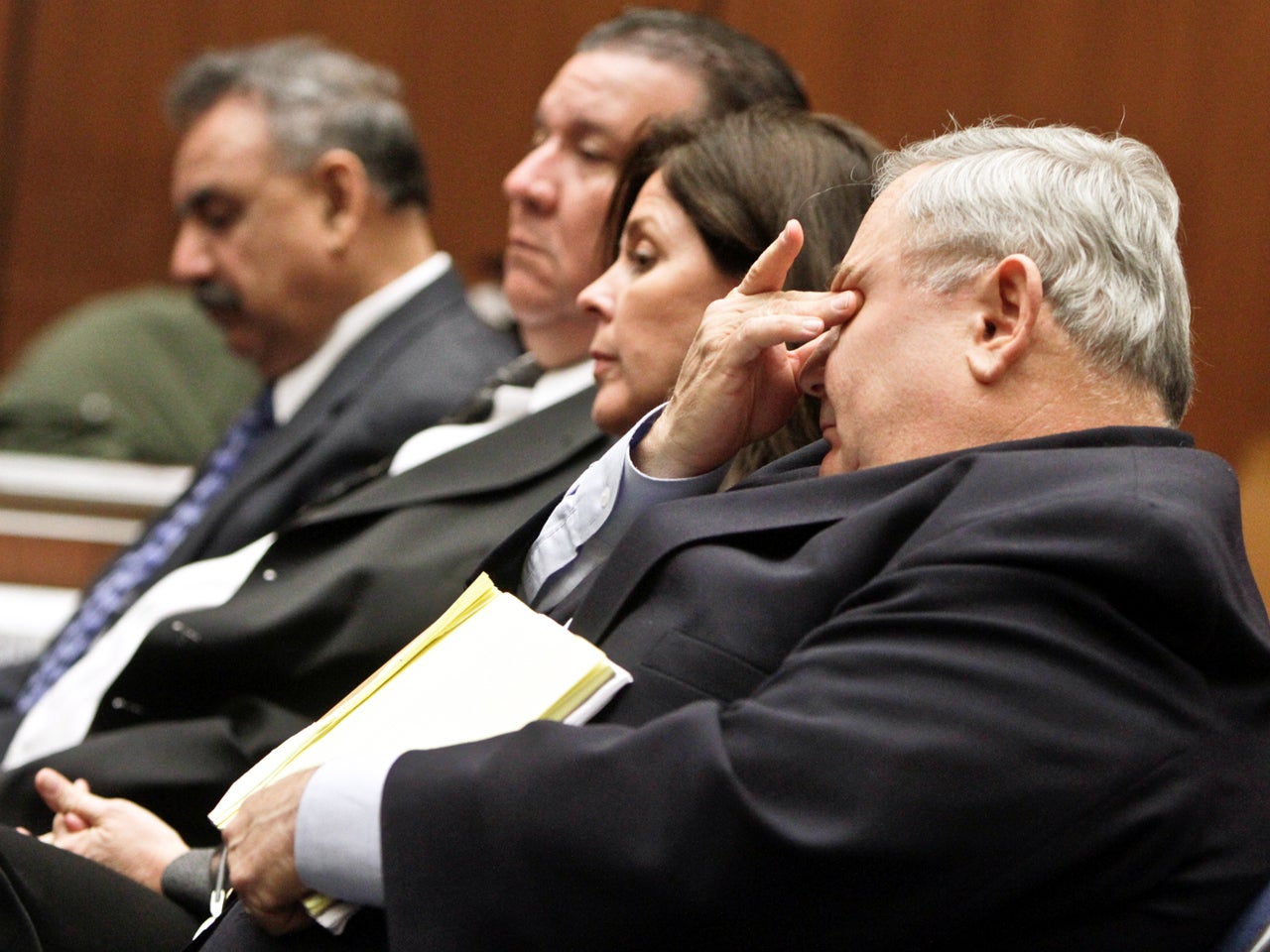 Millions paid to cops in latest Bell scandal - CBS News