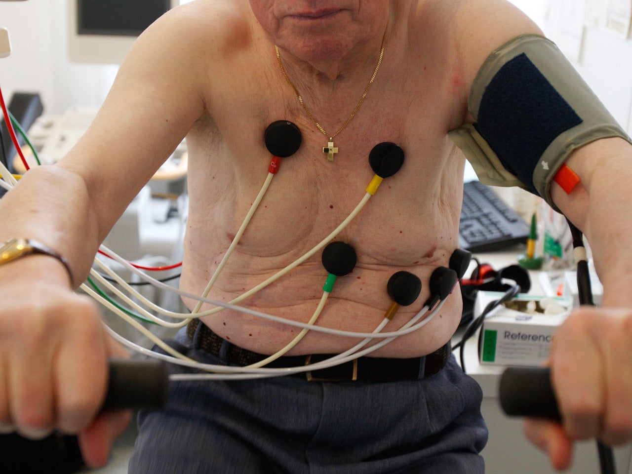 Healthy people should skip EKG screening, say new U.S. Preventive ...