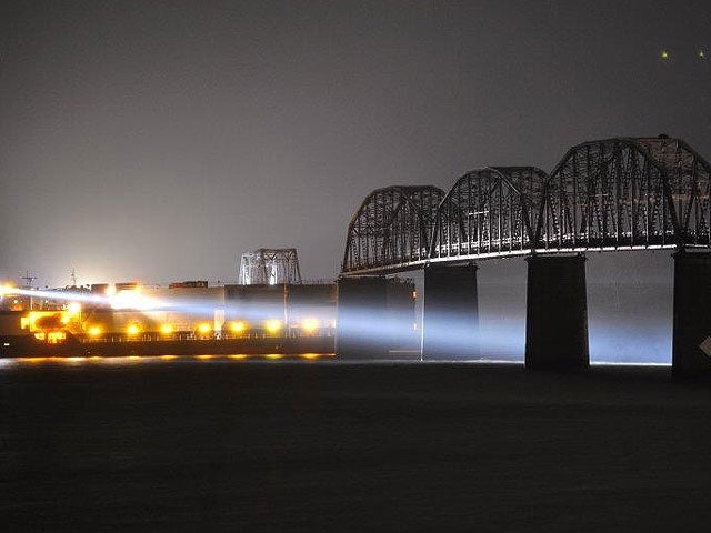 Ship crash brings down part of Ky. bridge - CBS News