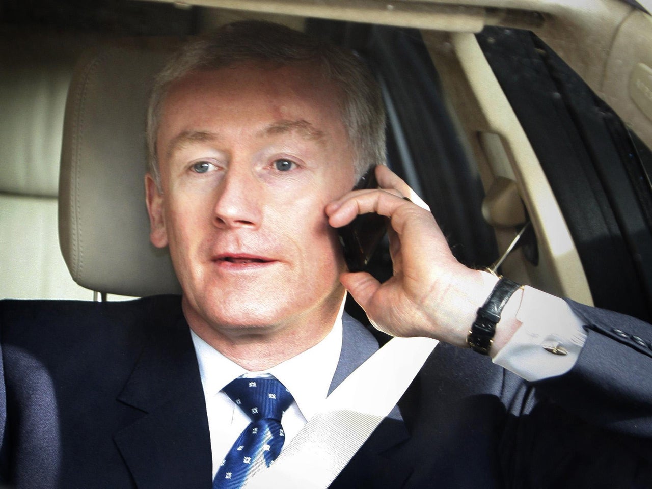 Queen's unique punishment for bad banker - CBS News