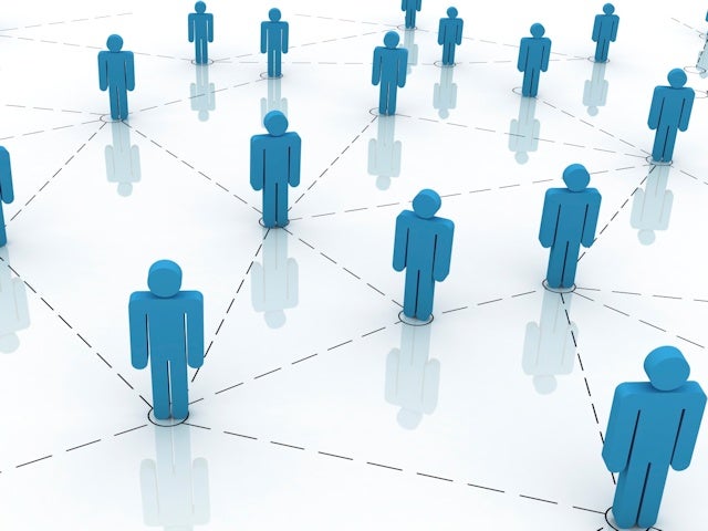 Best strategies to build a strong social network - CBS News