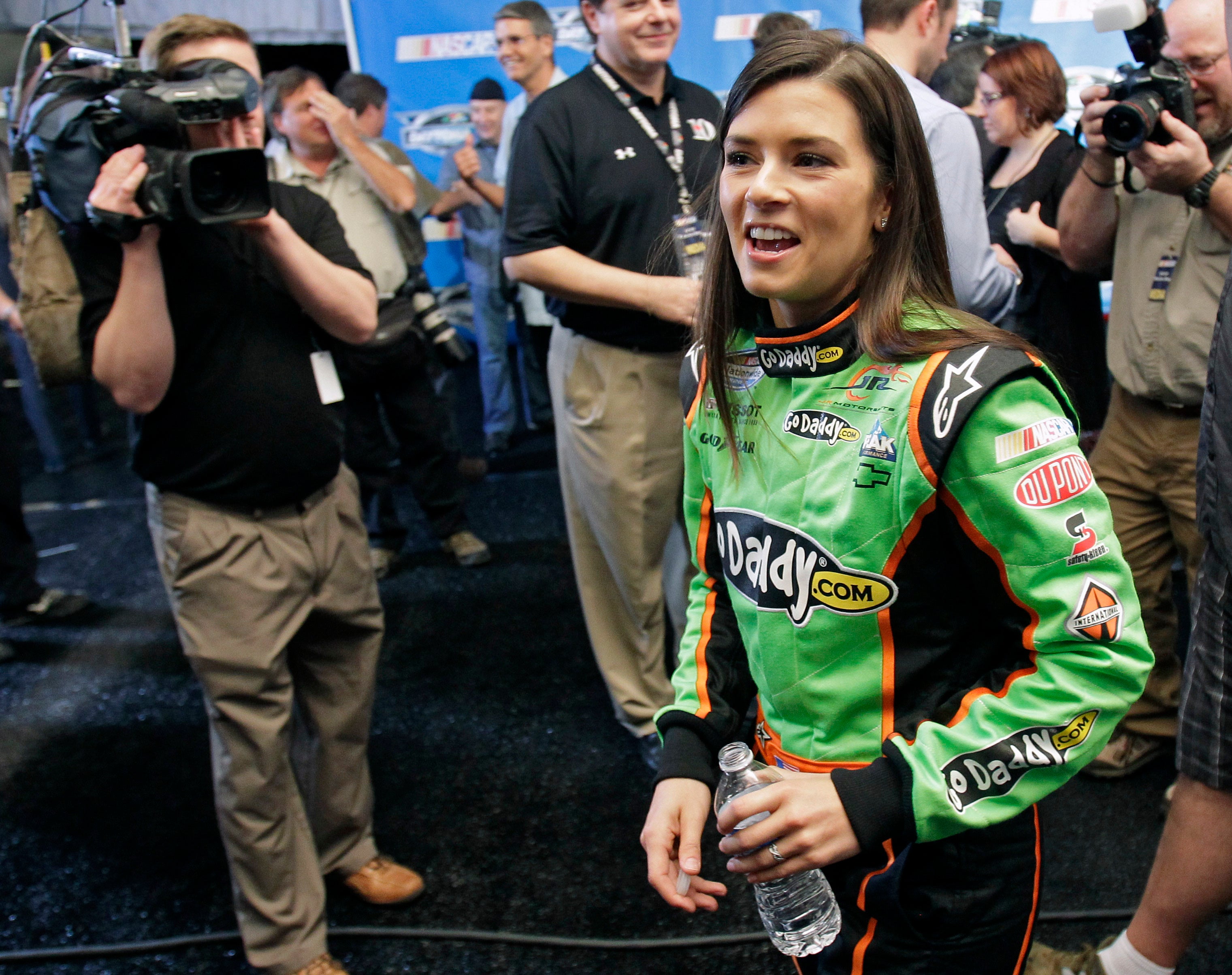 Patrick wins pole for Nationwide race at Daytona - CBS News