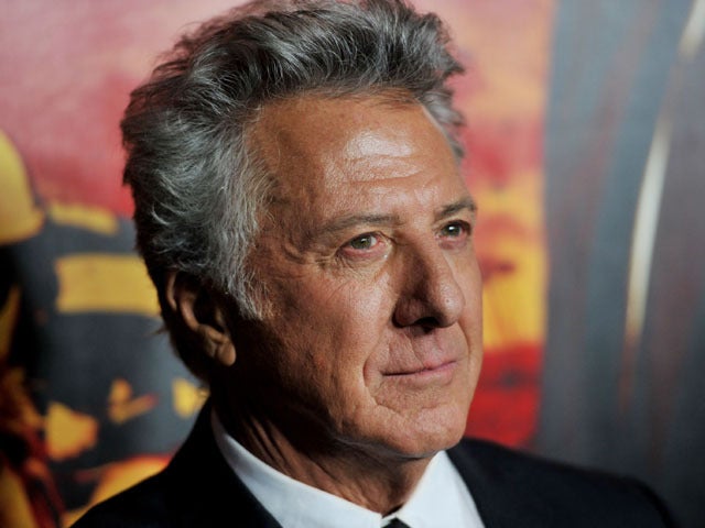 Dustin Hoffman comes to aid of stricken London jogger - CBS News