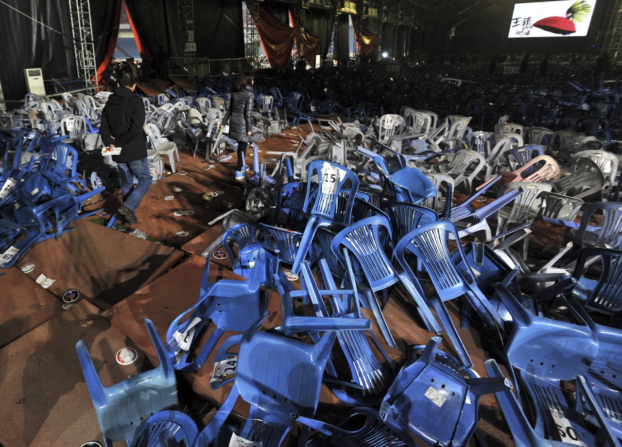 Seating collapses at China concert, 64 hurt - CBS News