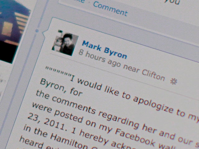 Man given choice of Facebook apology or jail - CBS News