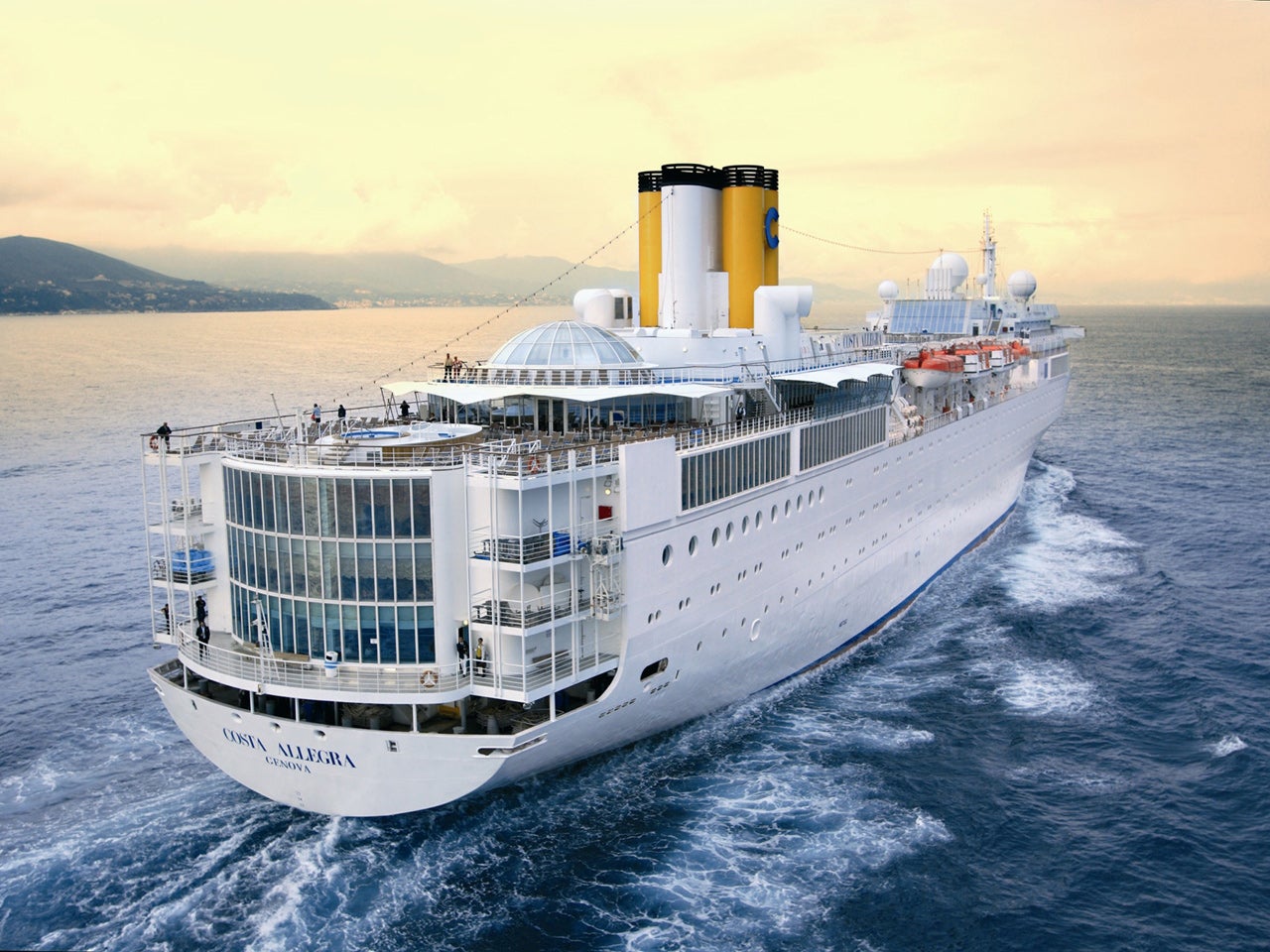 Fire aboard Costa liner leaves cruise ship adrift - CBS News