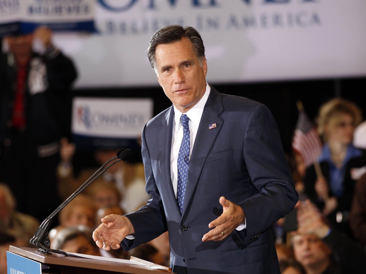 Romney to mother of Army daughter: How can Obama sleep at night? - CBS News