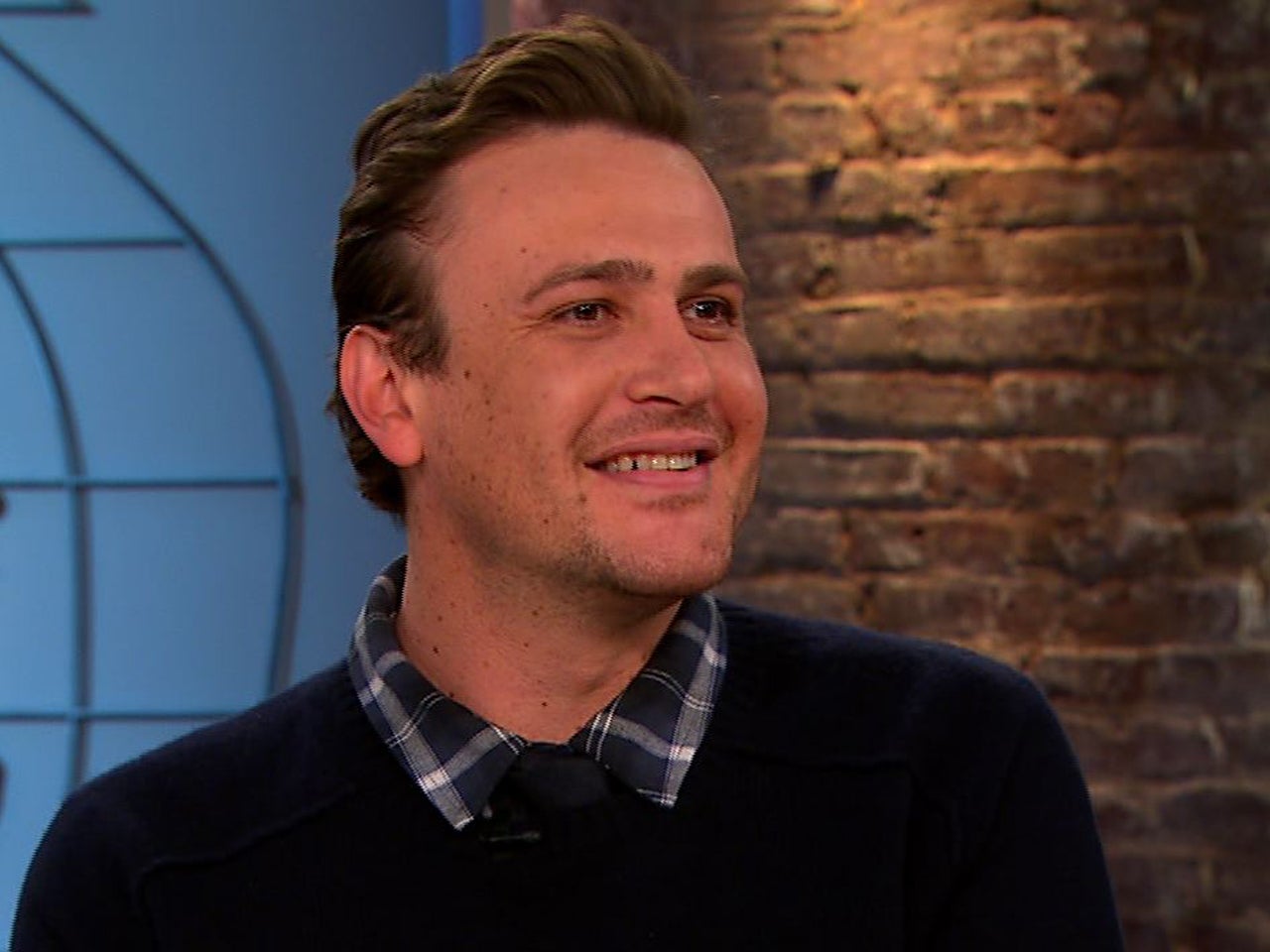 Jason Segel to write children's book series - CBS News
