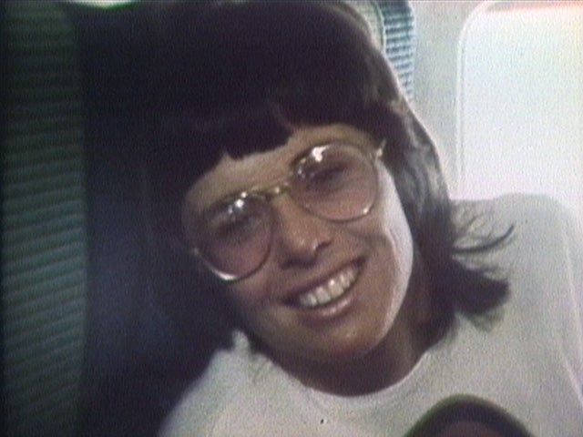 Billie Jean in '72: Our first tennis profile - CBS News