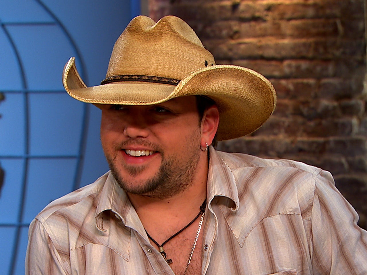Jason Aldean's "fun," fast ride to music stardom - CBS News