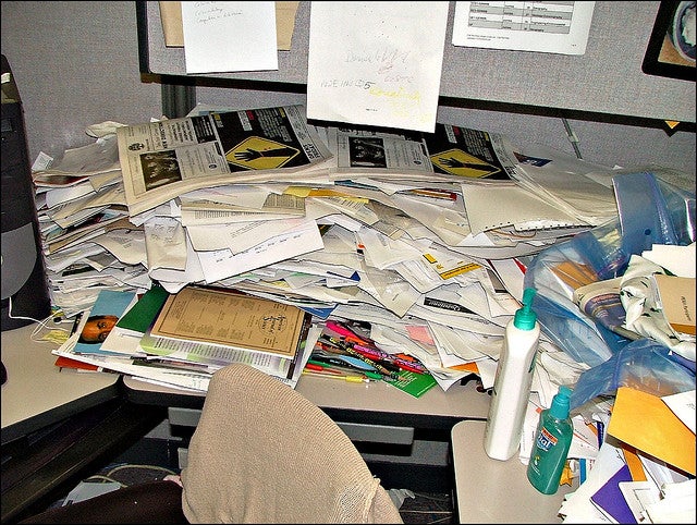 Stop being the office slob - CBS News