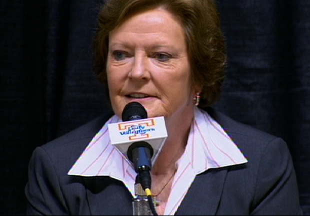 Pat Summitt: It's been a "great ride" at Tennessee - CBS News