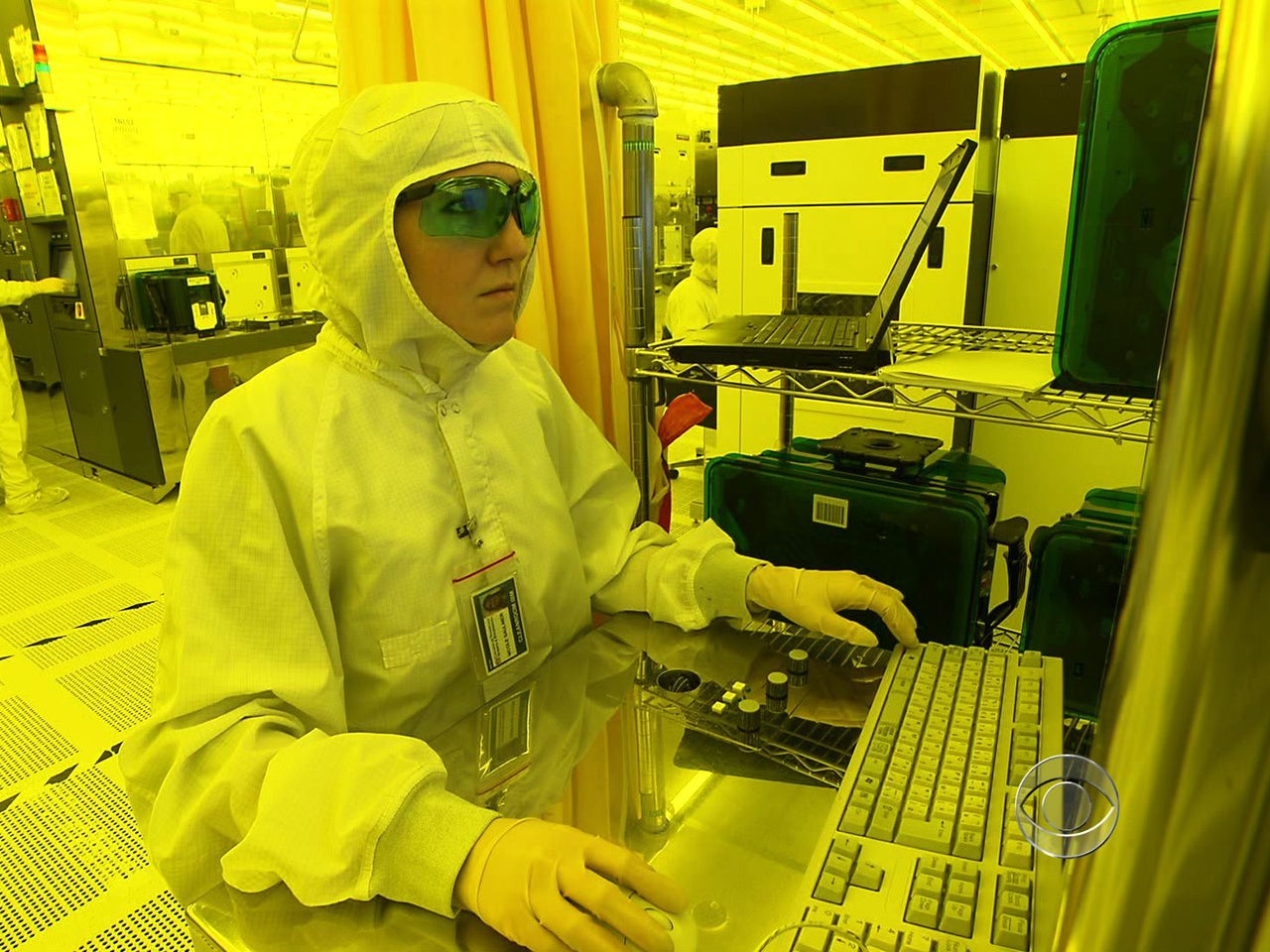 Nanotech creating Rust Belt jobs for everyone - CBS News
