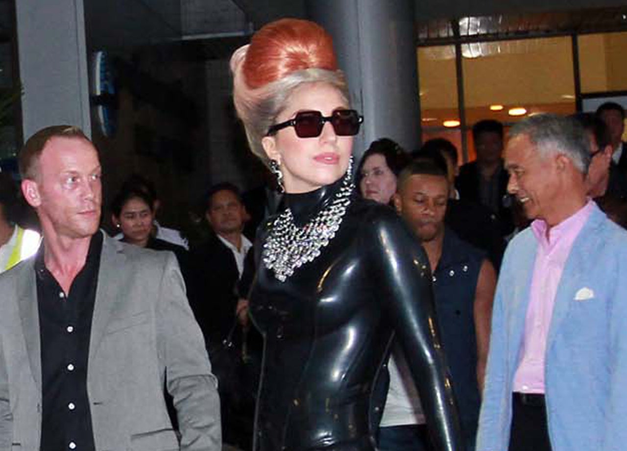Lady Gaga hit by pole onstage in New Zealand - CBS News