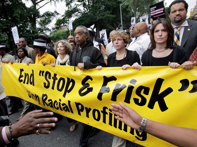 Marchers protest NYPD's stop-and-frisk tactics - CBS News
