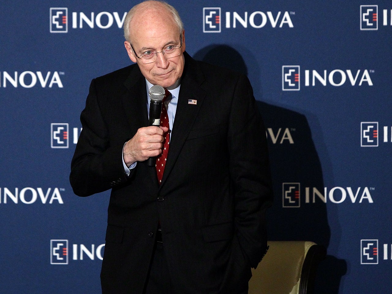 Romney to raise money with Cheney - CBS News