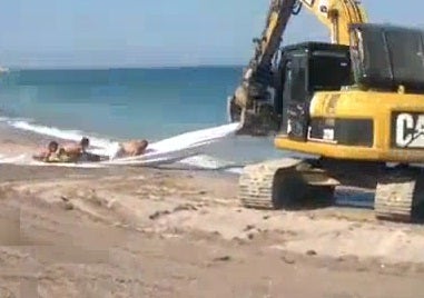 Lesson in how not to use industrial equipment revisited - CBS News