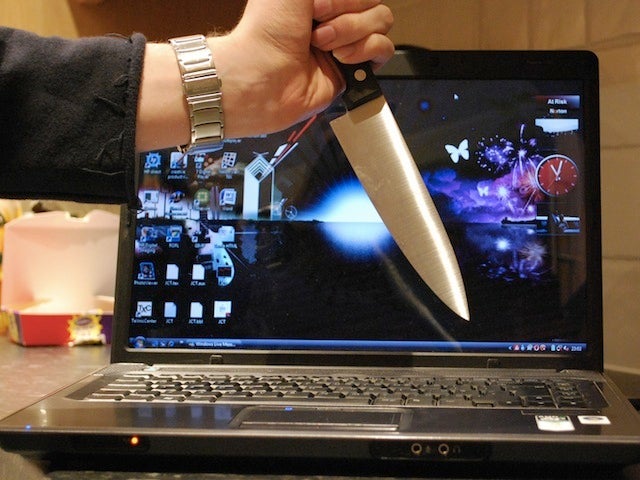 10 things you should never do with a computer - CBS News