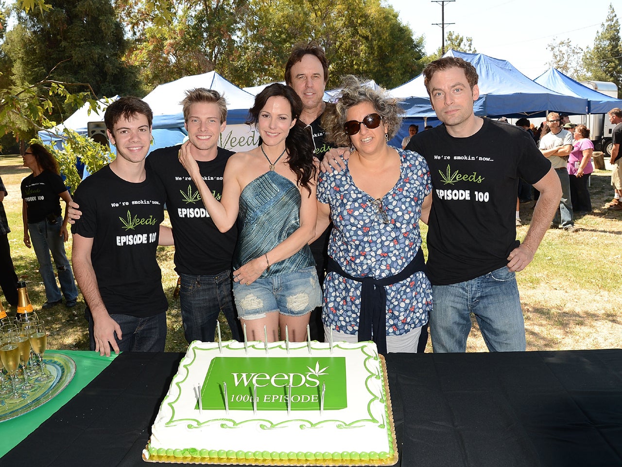 "Weeds" marks 100th episode as series finale looms - CBS News