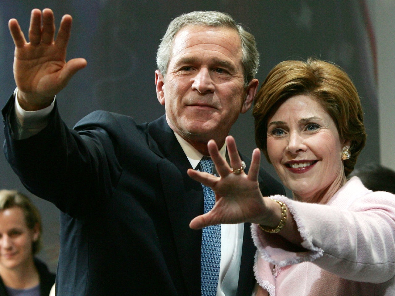 George W. Bush "a great artist," painting teacher says - CBS News