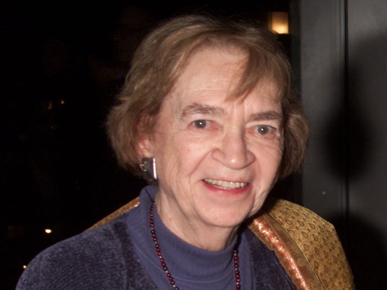 Film critic Judith Crist dies at 90 - CBS News